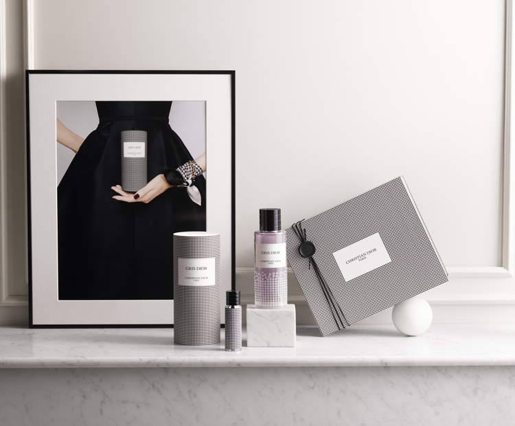 Dior - официальный интернет-магазин парфюмерии и косметики Диор в России