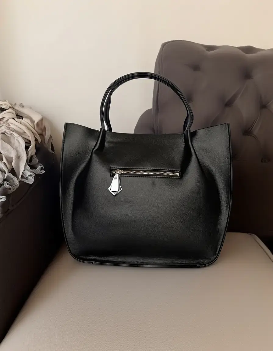 Сумка женская QOZA черная 6л из искусственной кожи - купить