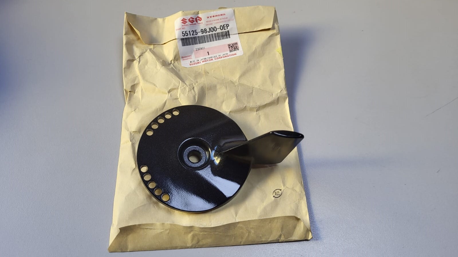 анод Suzuki DF70 DF80 DF90 DF150 DF175 DF200 DF225 DF250 DF300 55125 ...