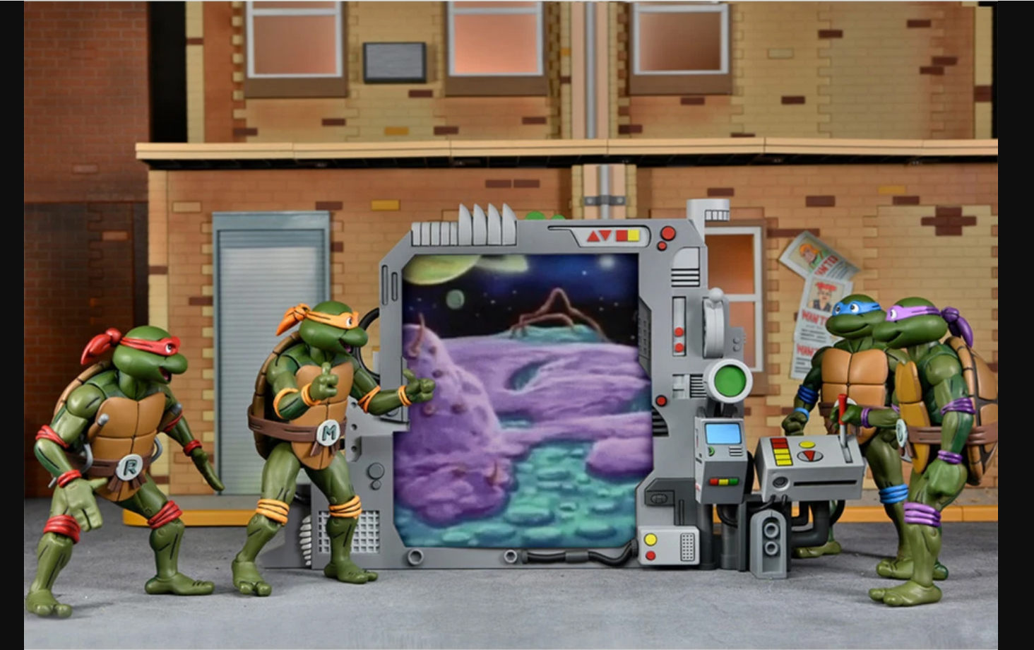 NECA 54286 Teenage Mutant Ninja Turtles Donatello s Portable Portal Generator 5 490 5 490