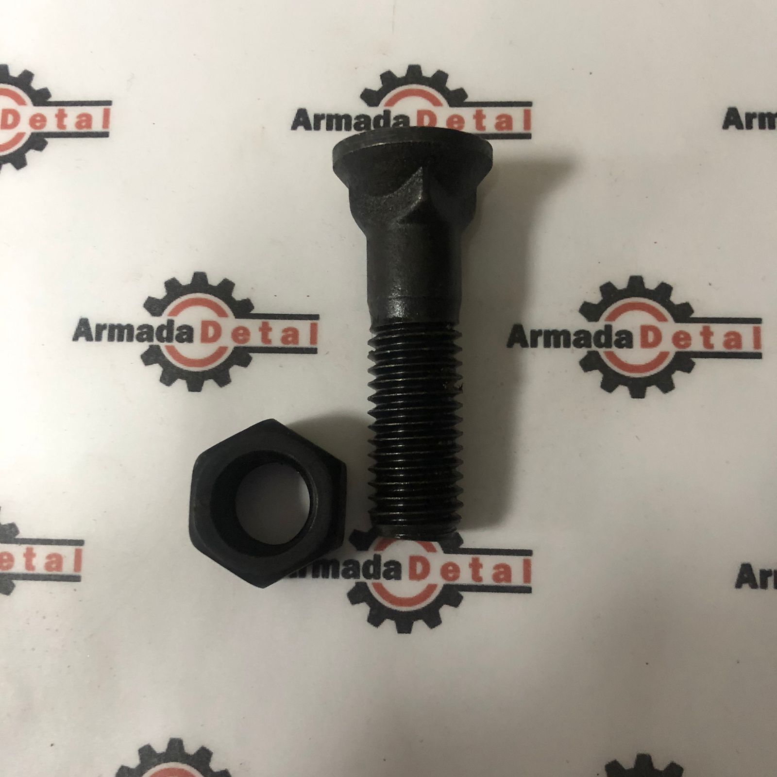 F3657 + 4K0367 Болт и гайка