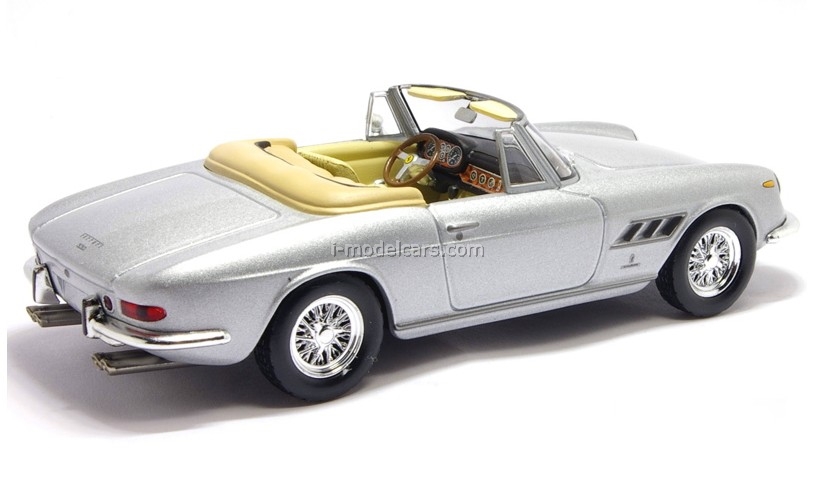 MODEL CARS Ferrari 330 GTS gray 1:43 Eaglemoss Ferrari Collection #40