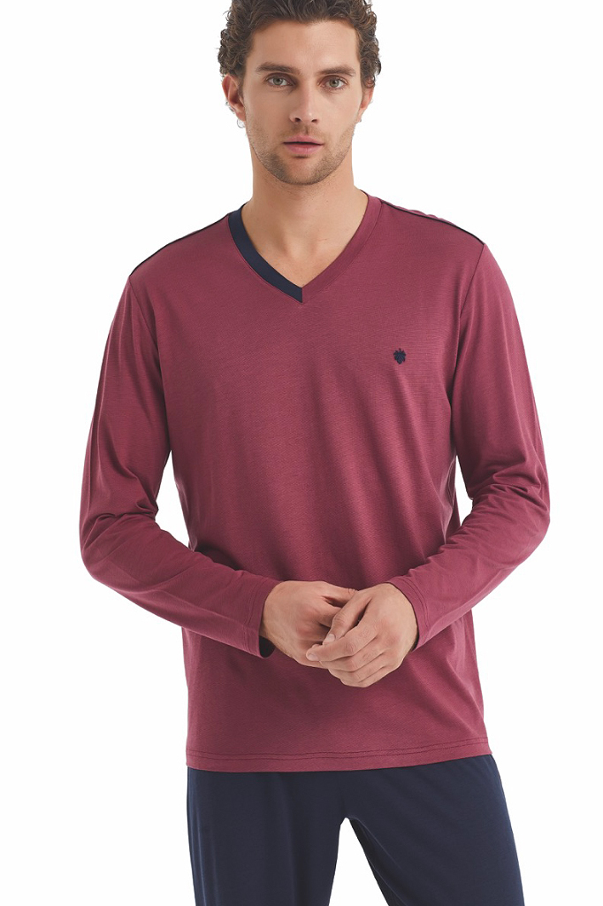 Комплект с вишневым лонгсливом BlackSpade — Нежная одежда