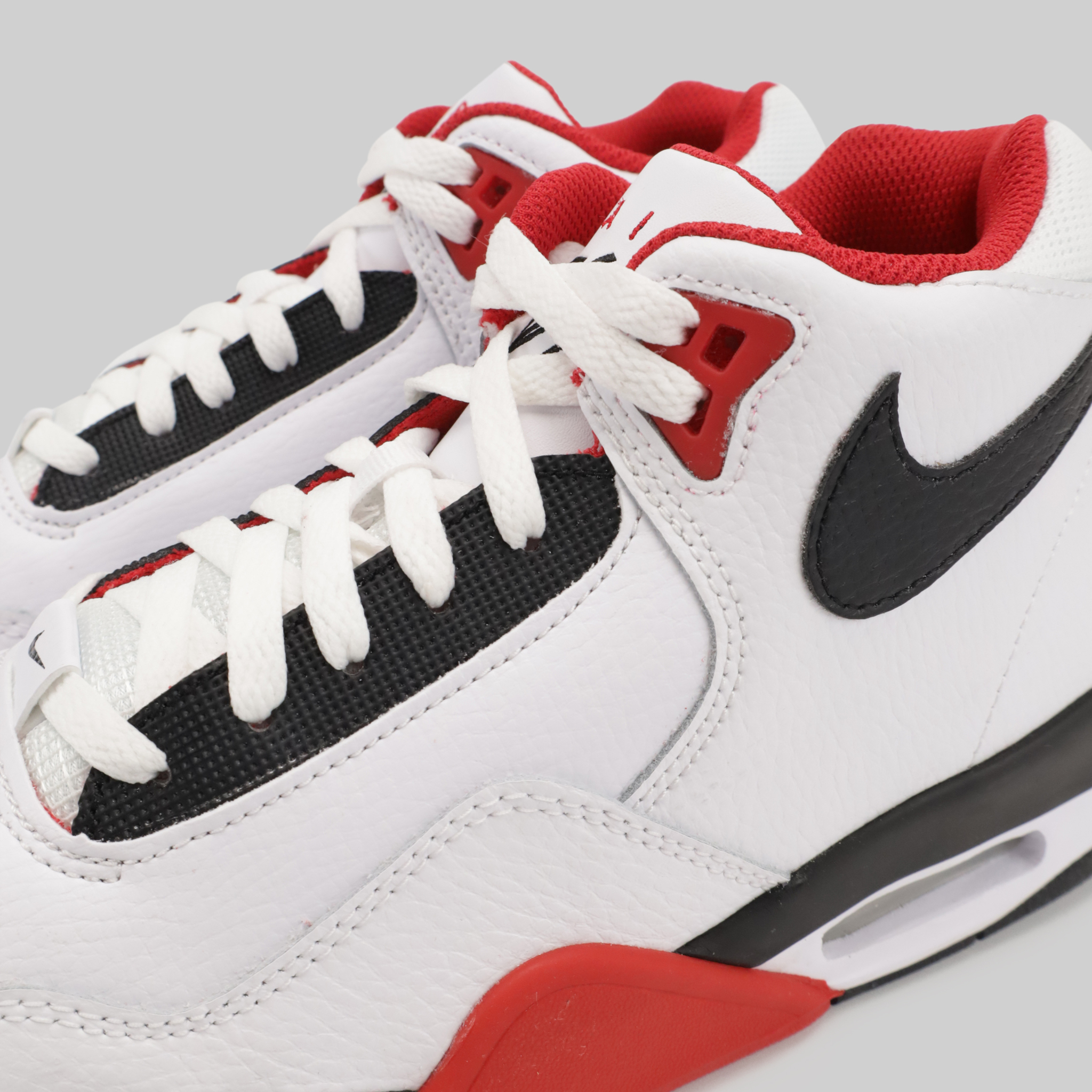 Купить Кроссовки Nike Flight Legacy | BQ4212-100 - в магазине Дайс