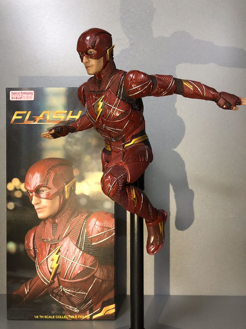 Флэш фигурка: купить статуэтку Flash из Лига справедливости в интернет ...