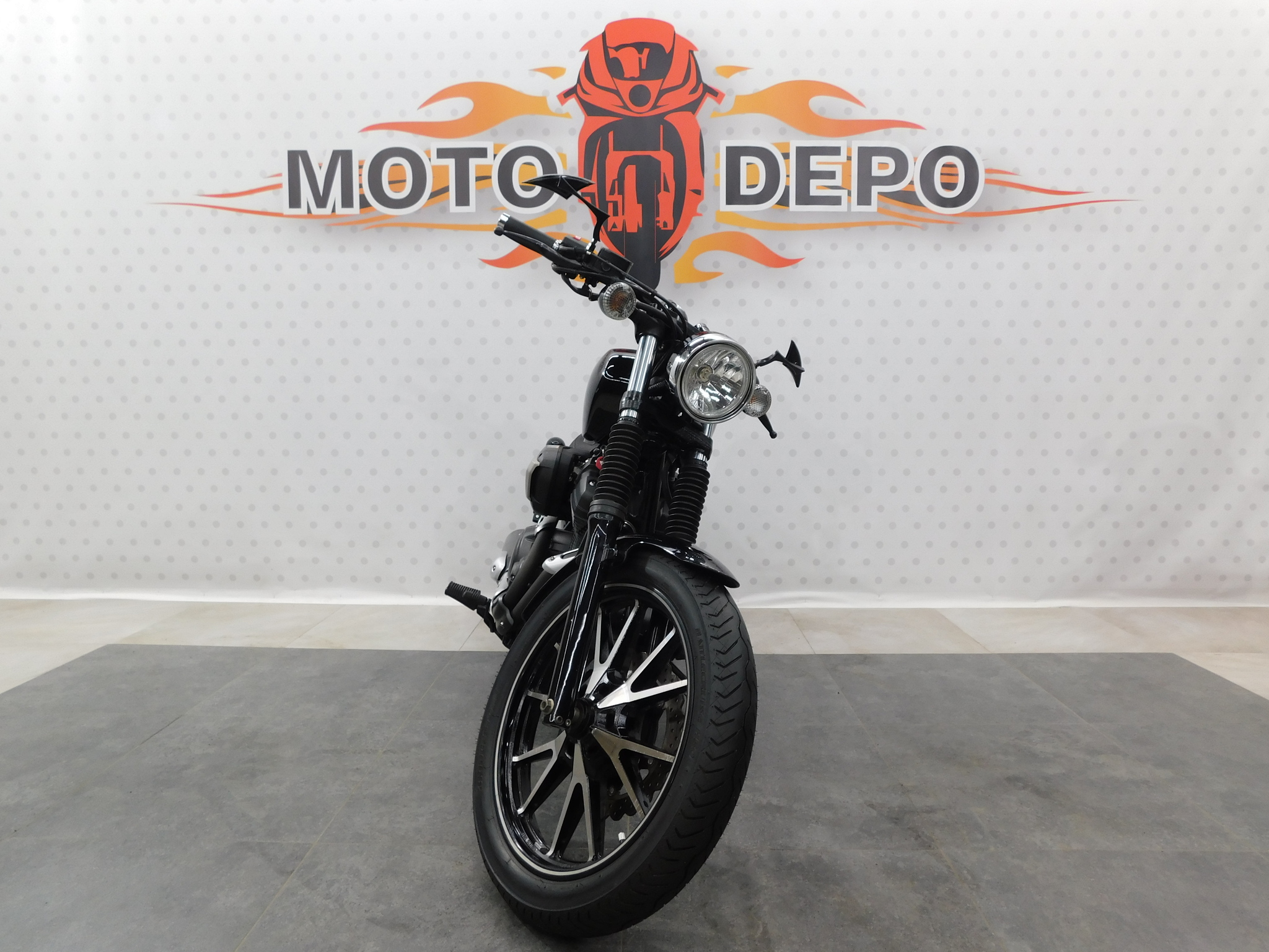 Yamaha XV 950R Bolt 040265 - купить по выгодной цене | Moto-Depo