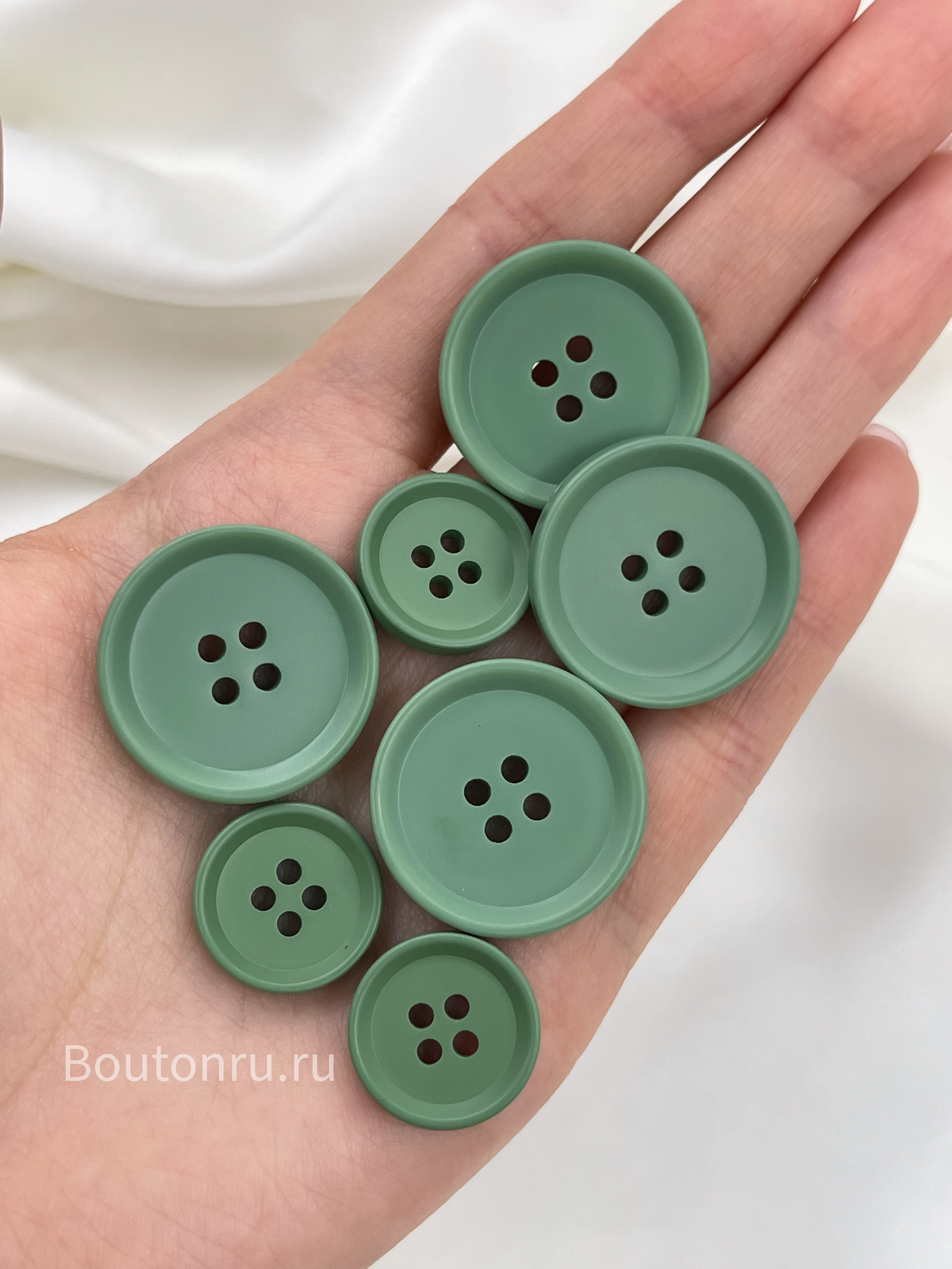 Пуговицы на прокол светло-зеленые матовые – купить за 26 руб | BOUTONRU.RU