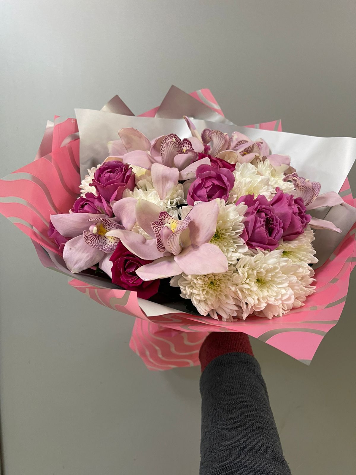Букет с Орхидеями (Б-150) купить в Раменском по выгодной цене | MaxFlora
