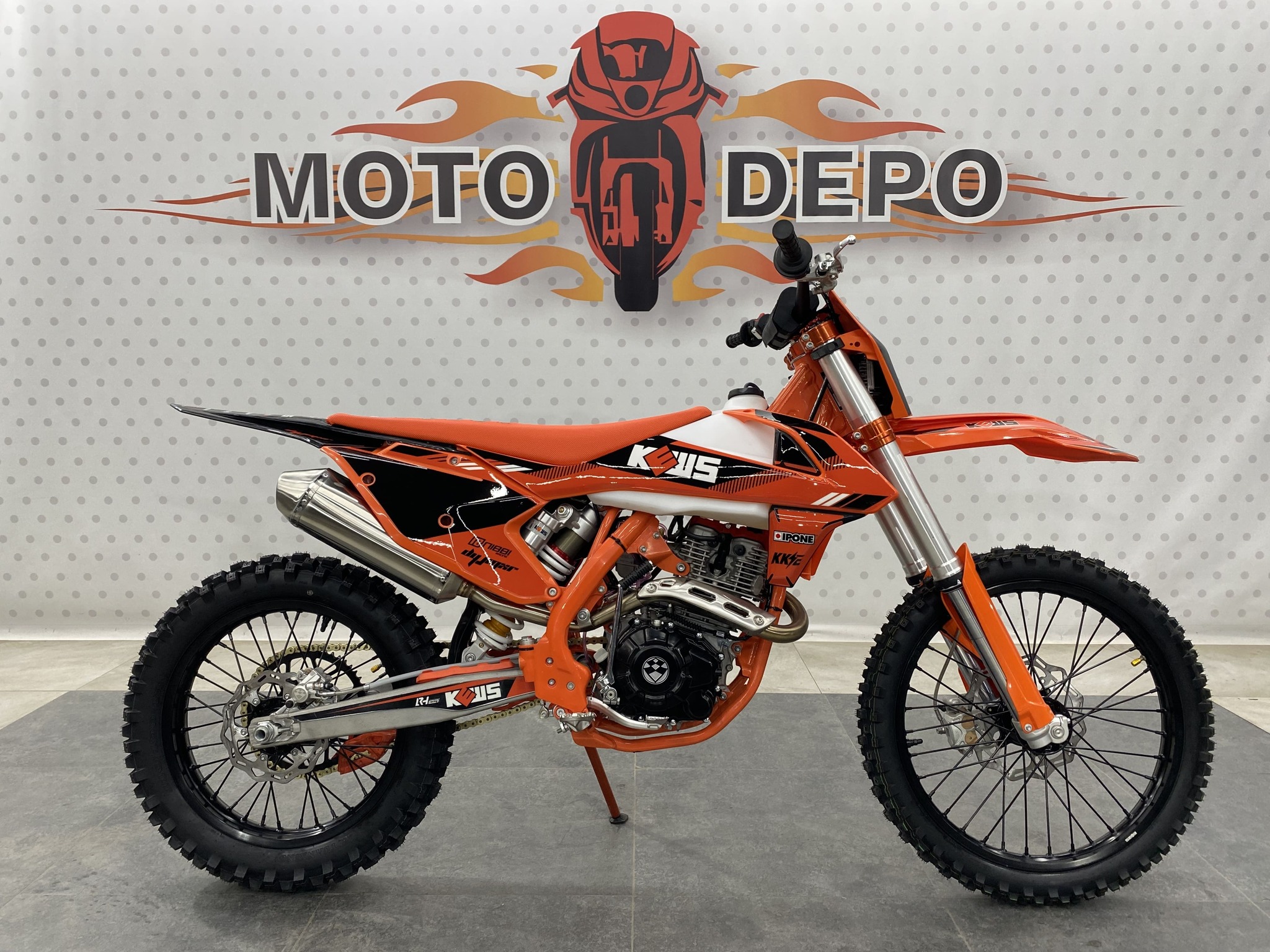 Kews K16 CB250F , 2024 - купить по выгодной цене | Moto-Depo