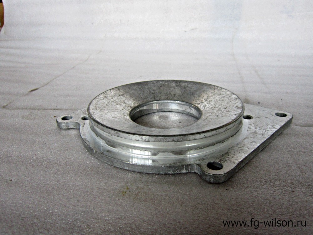 Адаптер водяного насоса / ADAPTOR АРТ: 996-697 - от дистрибютора FG Wilson