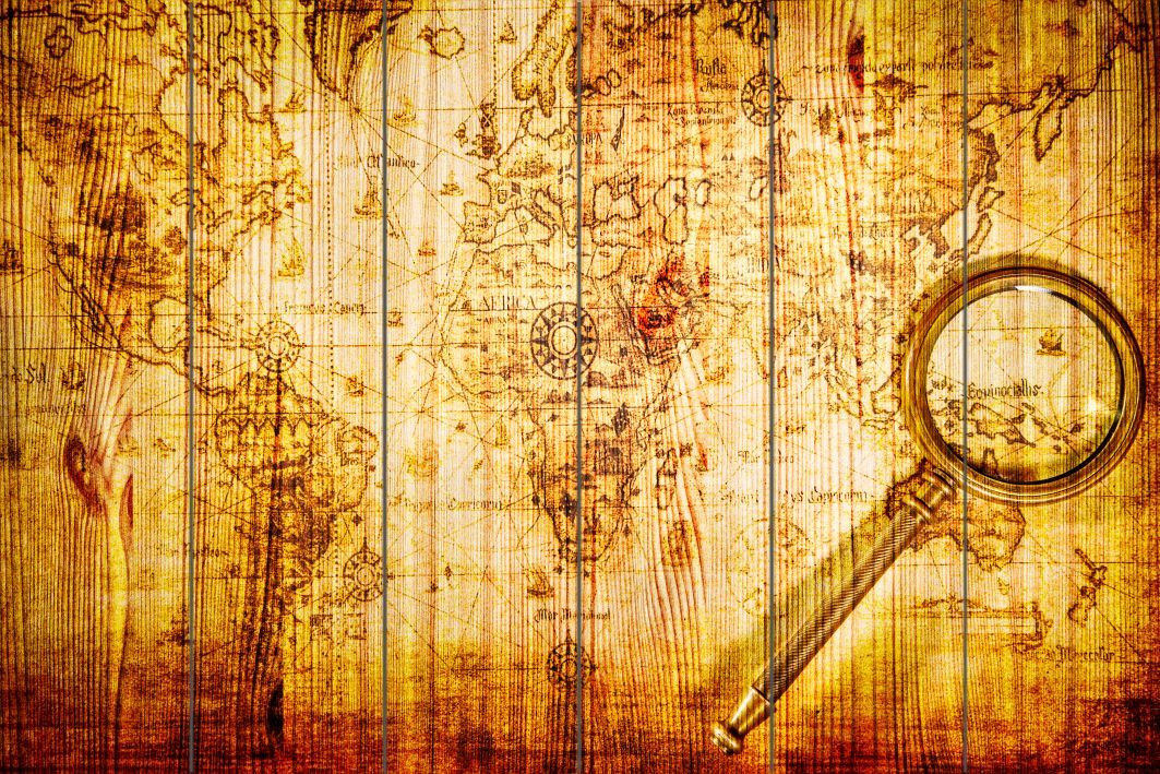 Панно из дерева Vintage still life map