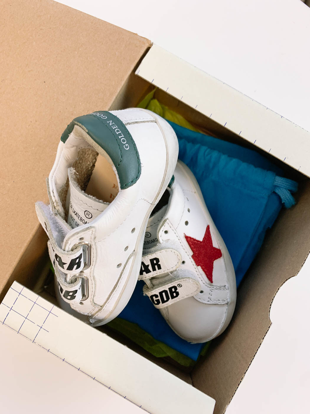 Golden Goose kidtobabyshop.ru