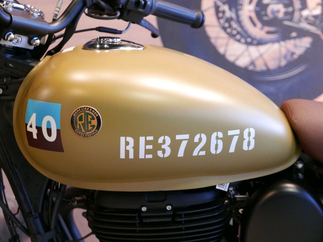 Royal Enfield Classic 350 Signals Desert Sand, 2024 – купить за 475 000 ...