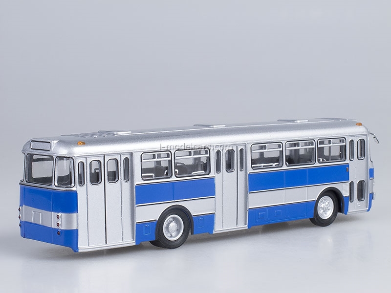 MODEL CARS Ikarus-556 silver-blue Hungary Soviet Bus 1:43