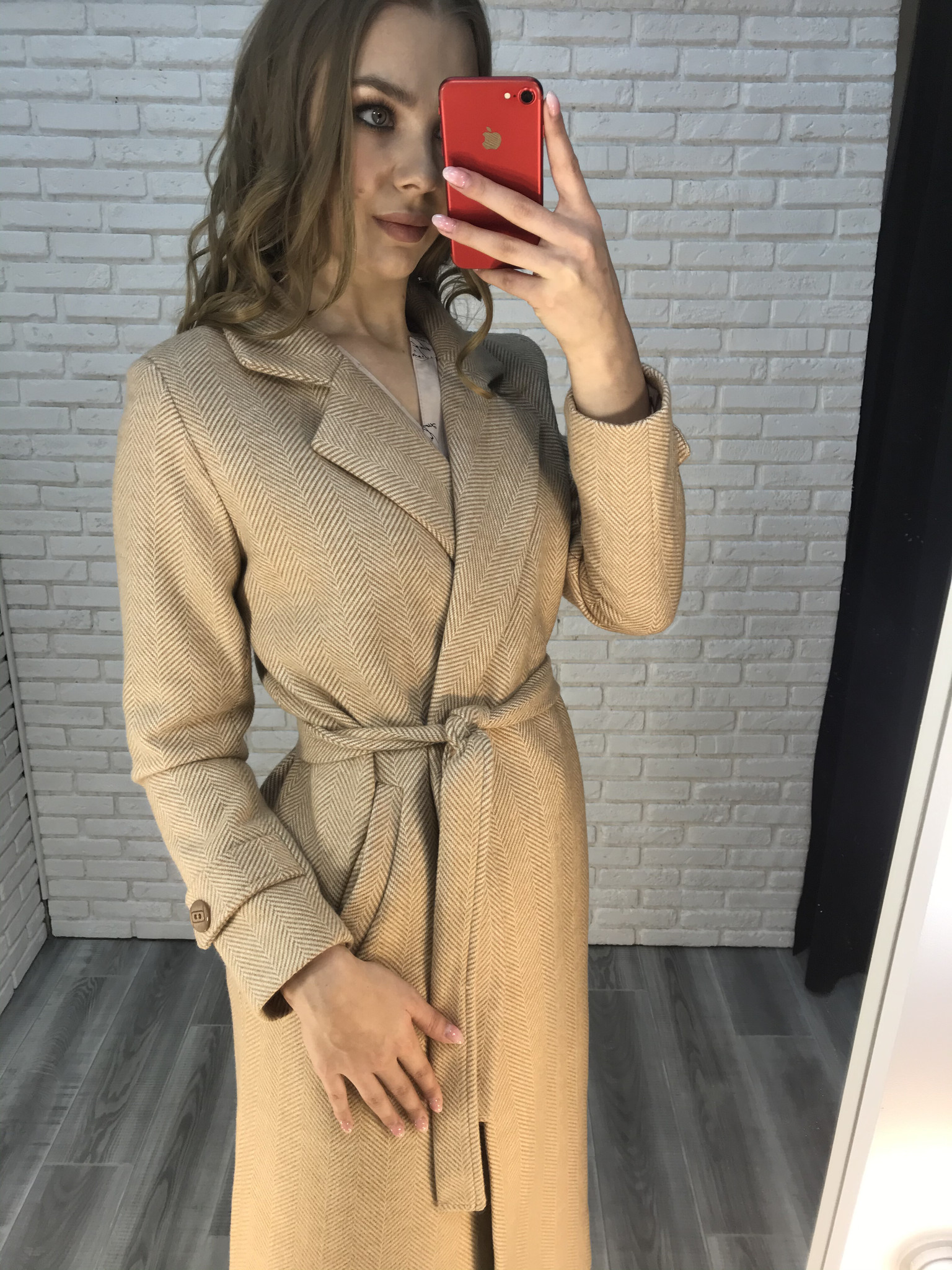 Бежевое пальто женское с поясом Nadya купить недорого - интернет ...