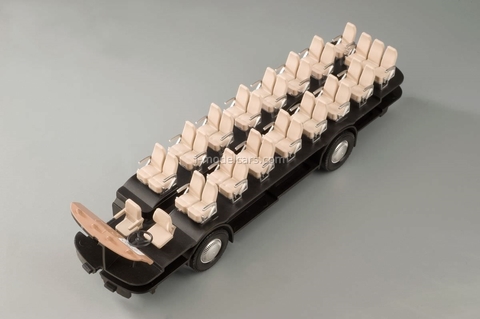 MODEL CARS LAZ-697E Tourist Classicbus 1:43