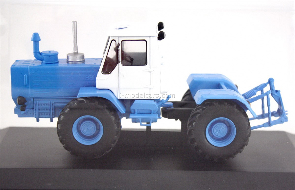 Model 1:43 Tractor T-150K №11 Hachette 1:43