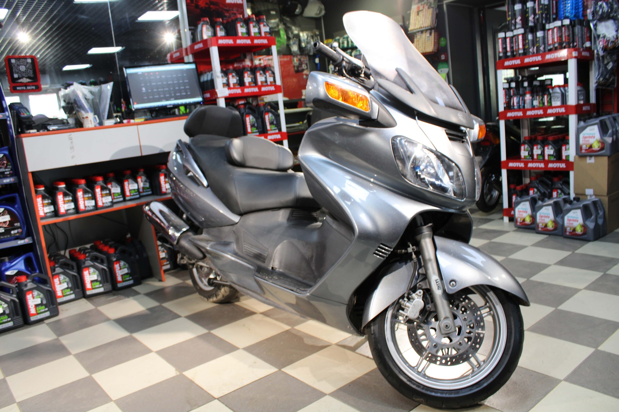 Suzuki SKYWAVE 650 CP52A-100157 - купить по выгодной цене | Moto-Depo