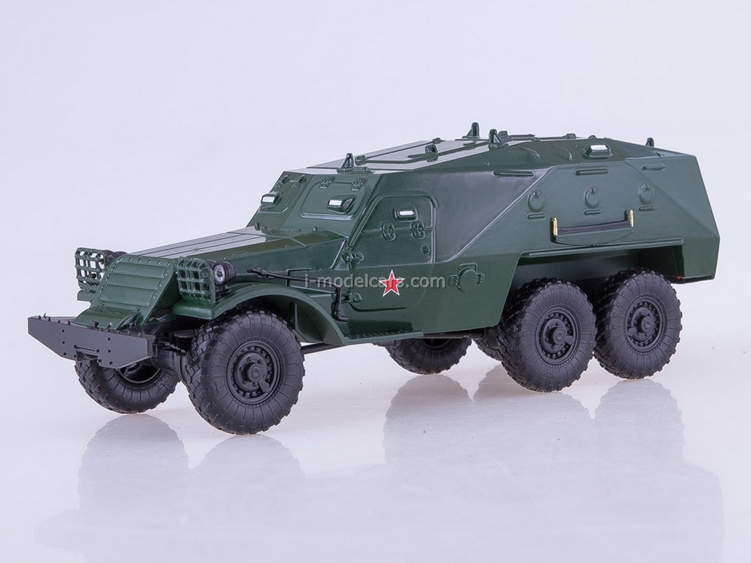 MODEL CARS BTR-152K Armored personnel carrier green 1:43 AutoHistory