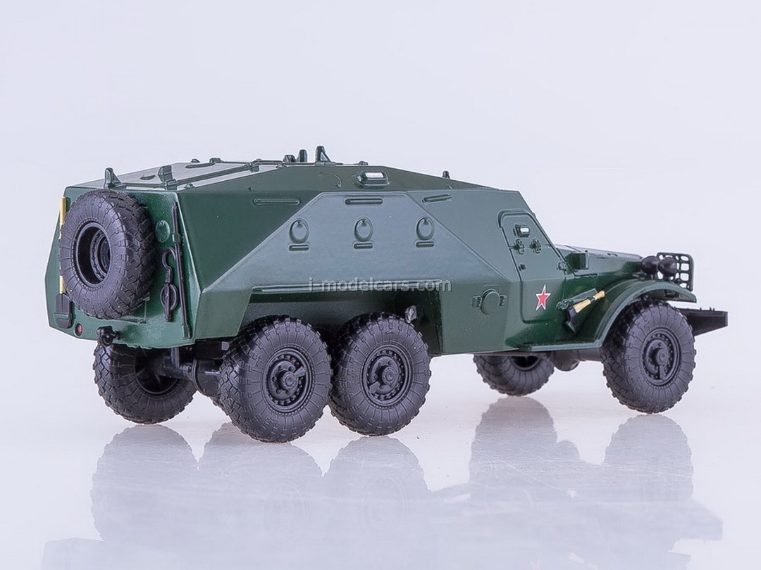 MODEL CARS BTR-152K Armored personnel carrier green 1:43 AutoHistory