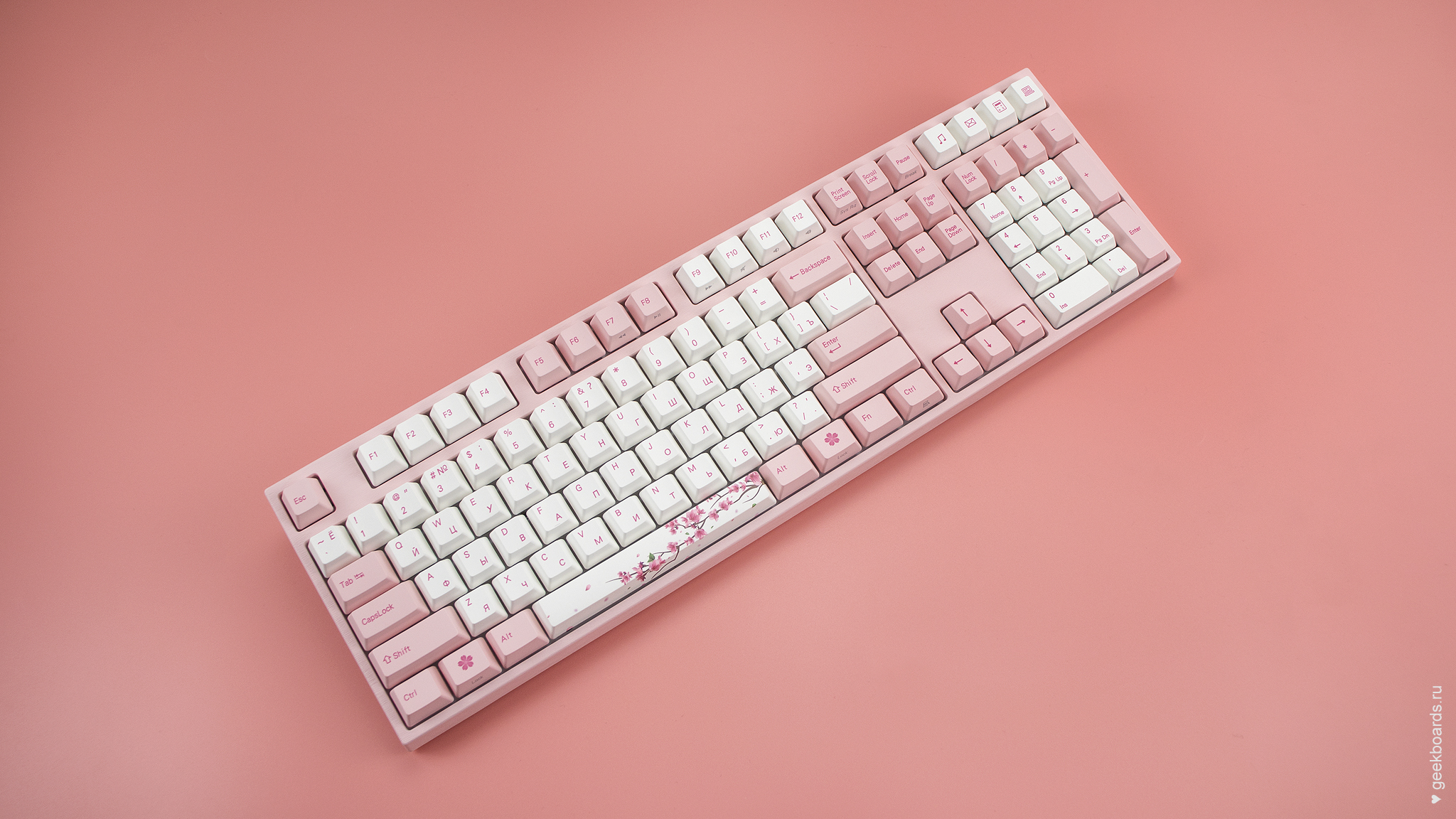 Varmilo VEA108 Sakura — Купить в GeekBoards