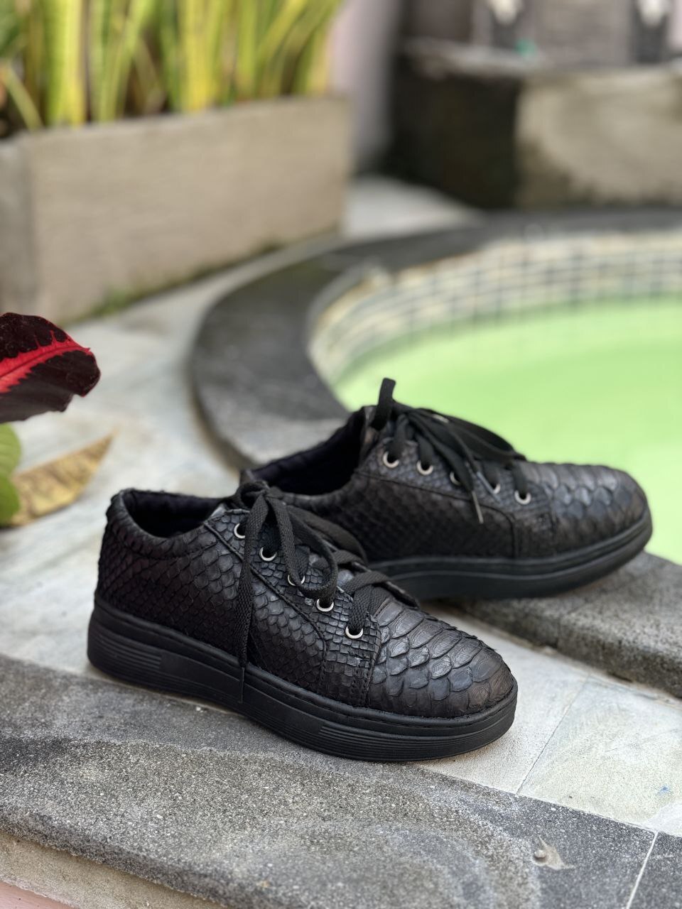 Женские кроссовки из питона SH-197 - EXOTIQ PYTHON