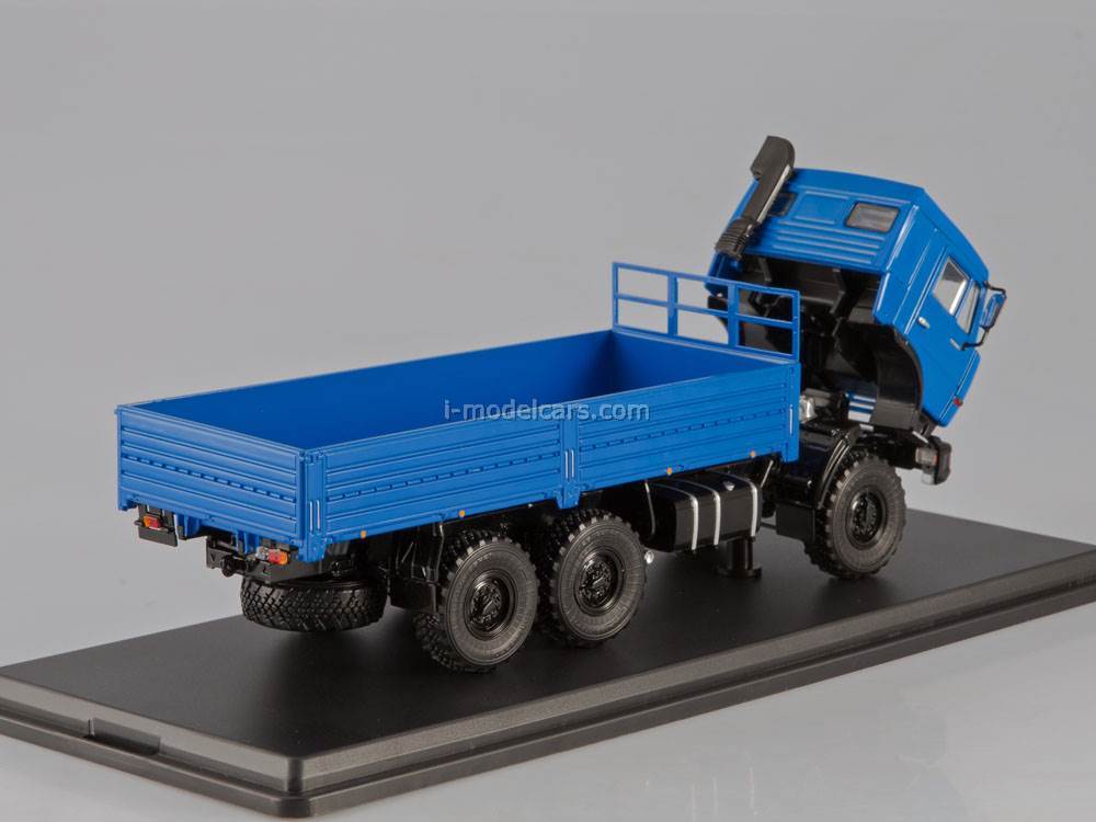 MODEL CARS KAMAZ-43118 6x6 flatbed blue 1:43 Start Scale Models (SSM)
