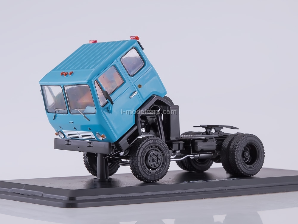 KAZ-608V road tractor blue 1:43 Start Scale Models (SSM)