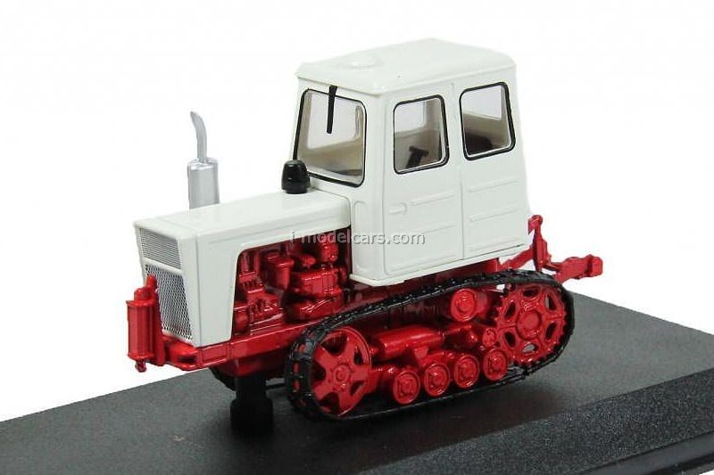 Model Tractor T-54V 1:43 Hachette #16