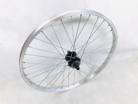Велосипедное колесо переднее на 24" дюймов под тормоз v-brake (крабы ...