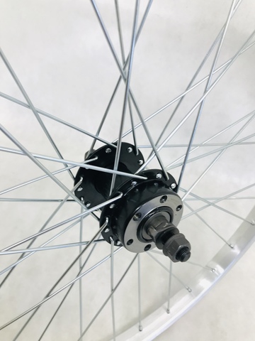 Велосипедное колесо переднее на 24" дюймов под тормоз v-brake (крабы ...