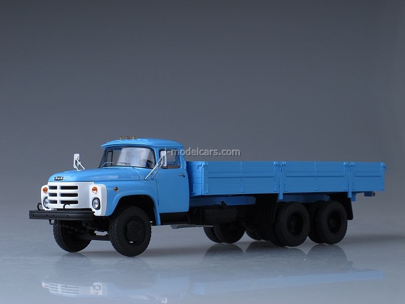 MODEL CARS ZIL-133GYa board blue 1:43 Start Scale Models (SSM)