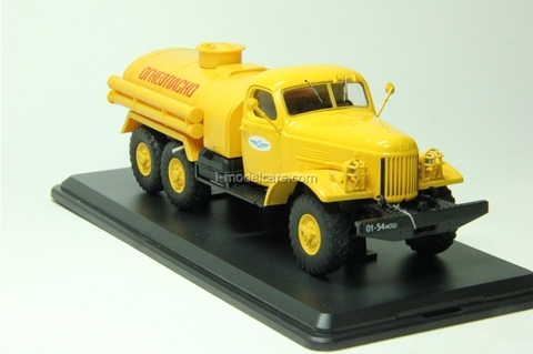 MODEL CARS ZIL-133GYa board Autoexport 1:43 Start Scale Models (SSM)