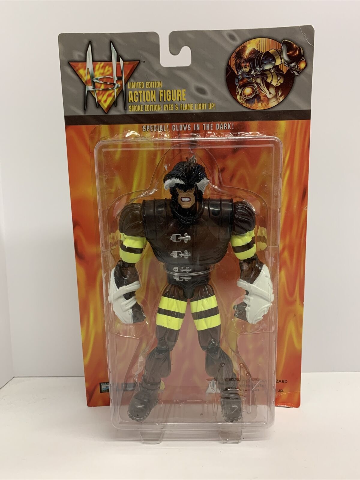 Фигурка Dynamic Forces Limited Smoke Edition Ash (Retro) – купить за ...