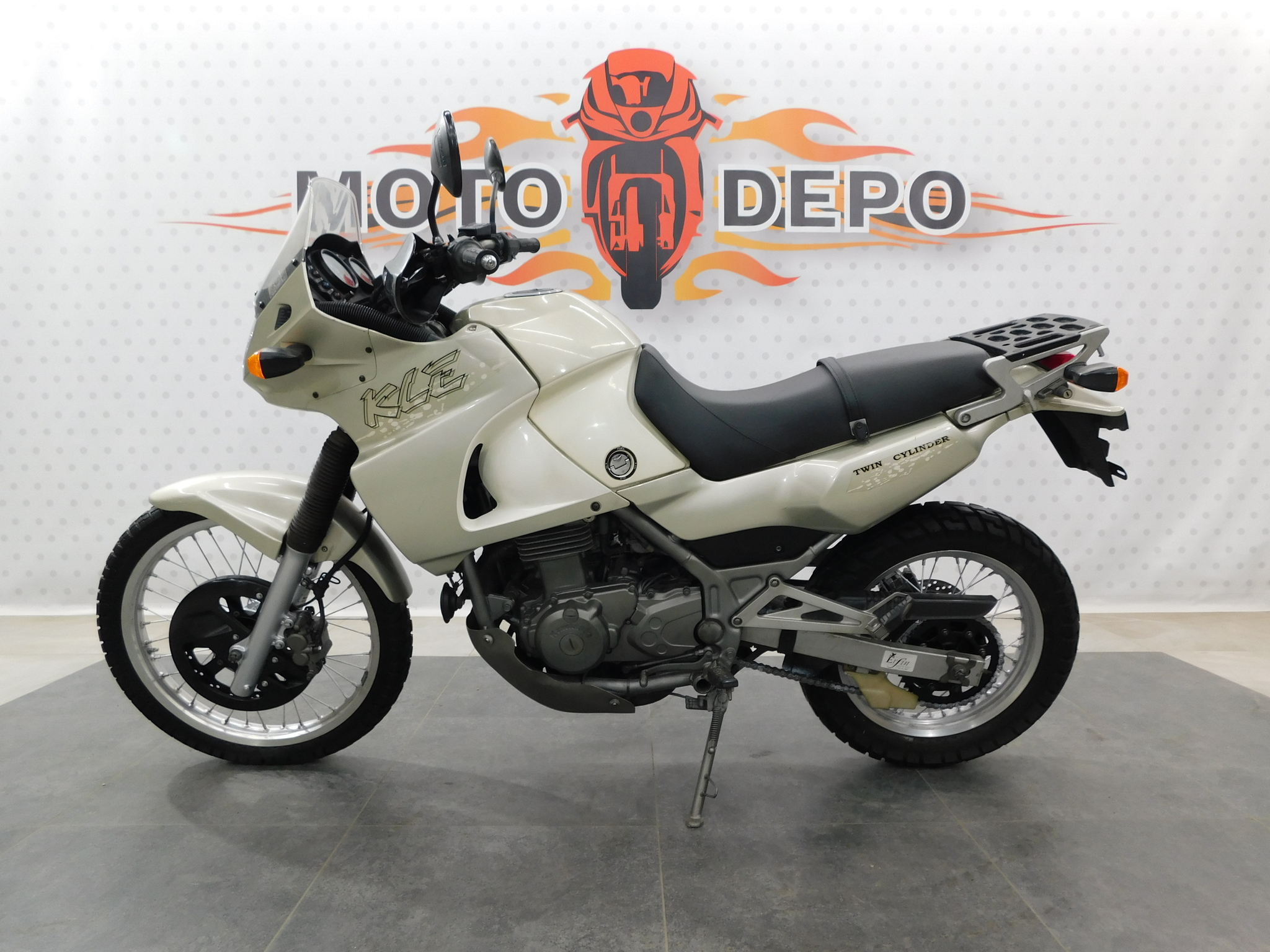 Kawasaki KLE400 039277 - купить по выгодной цене | Moto-Depo