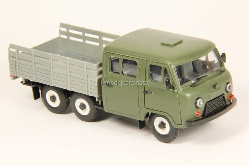 UAZ-39094 Farmer (long wheelbase 3-axis) with wipers Agat Mossar Tantal ...
