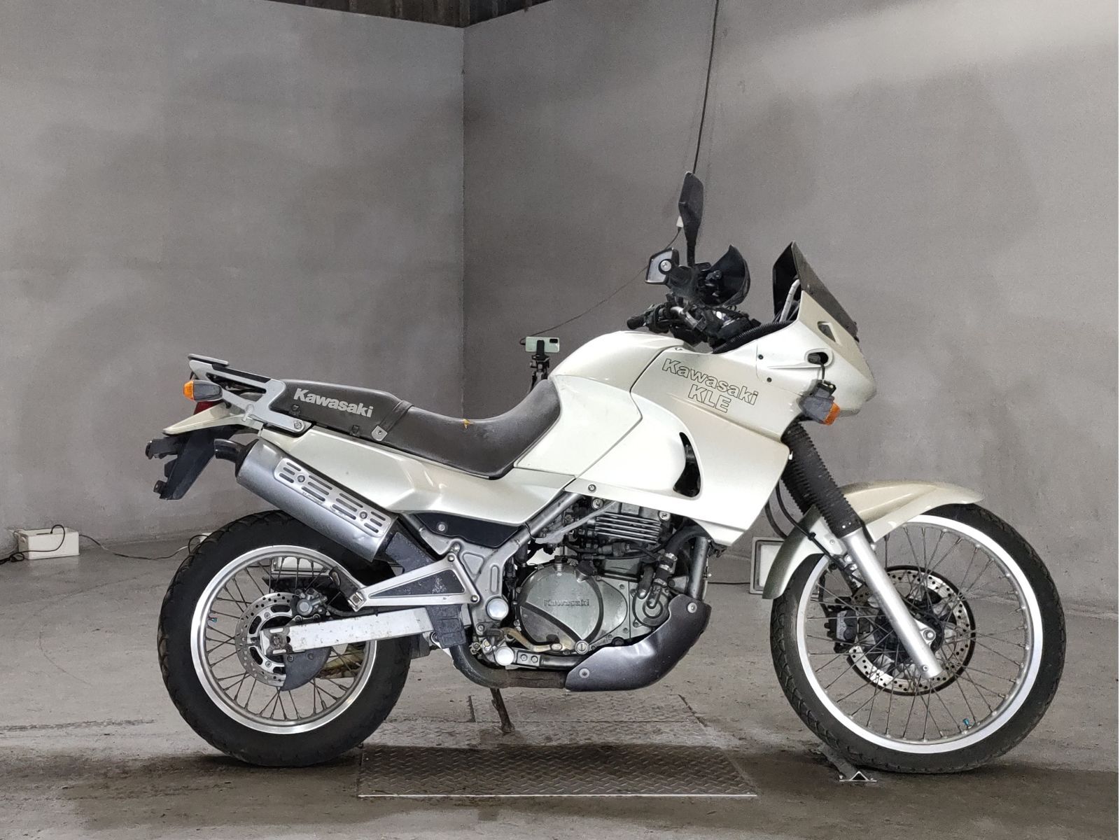 Kawasaki KLE400 , 2000 - купить по выгодной цене | Moto-Depo