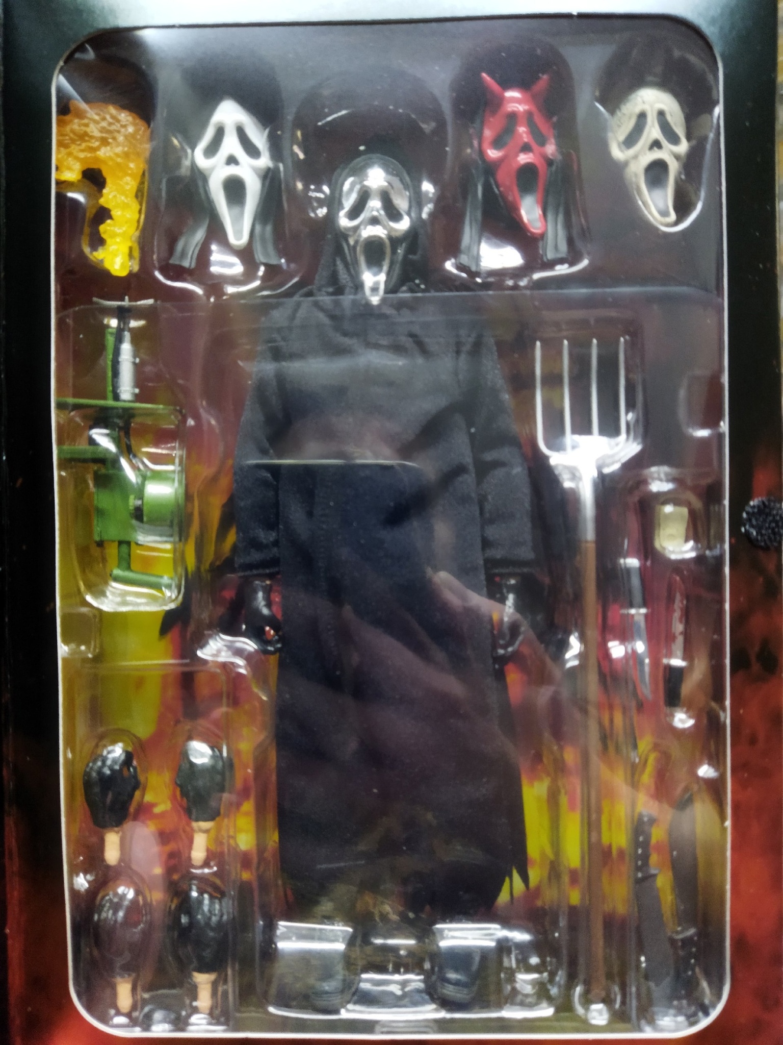«Фигурка Neca Scream Ghostface Inferno Ultimate» за 7 490 ₽ – купить за ...