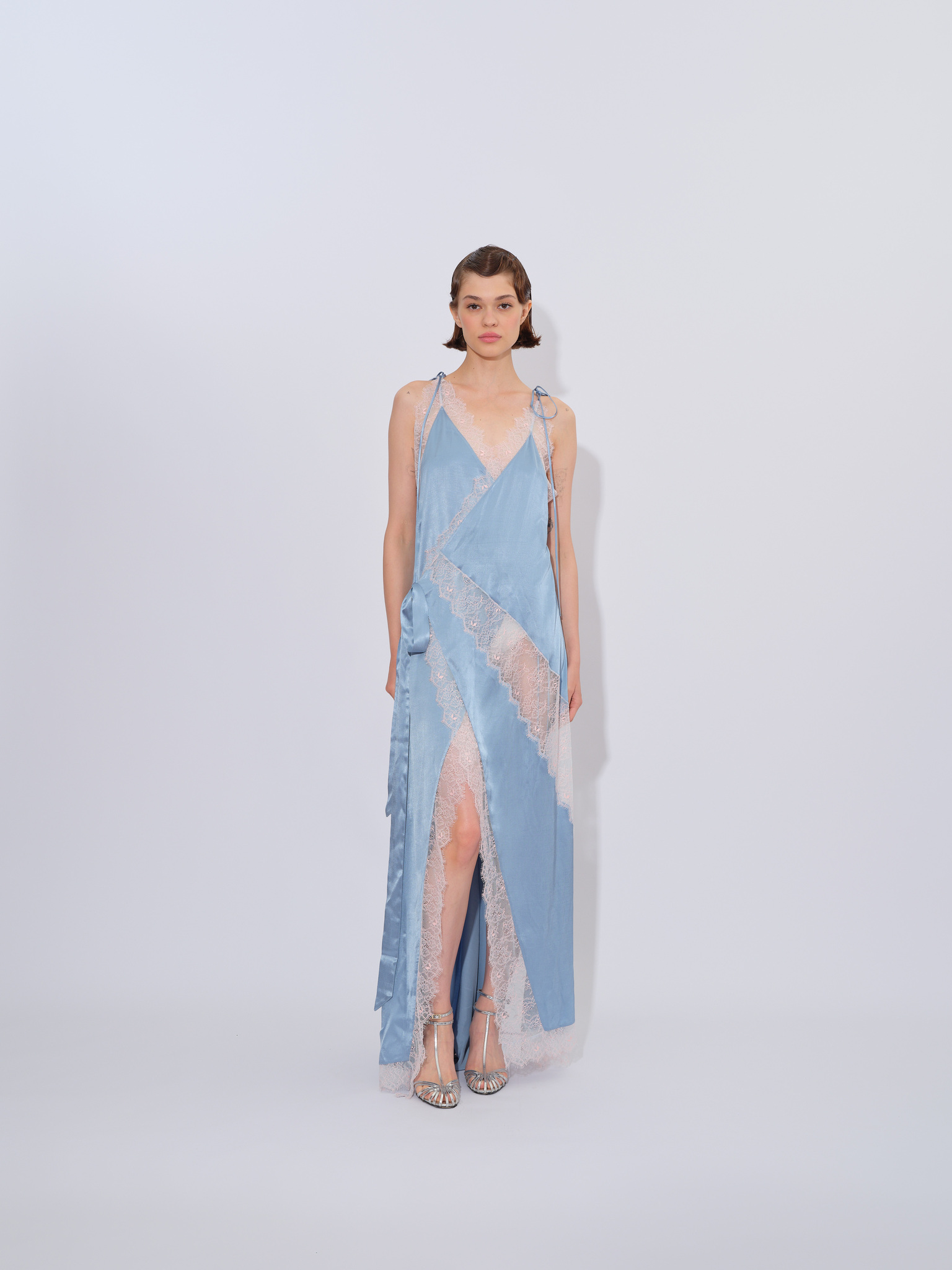 Blue night dress – купить за 52 350 ₽ | Daniil Antsiferov