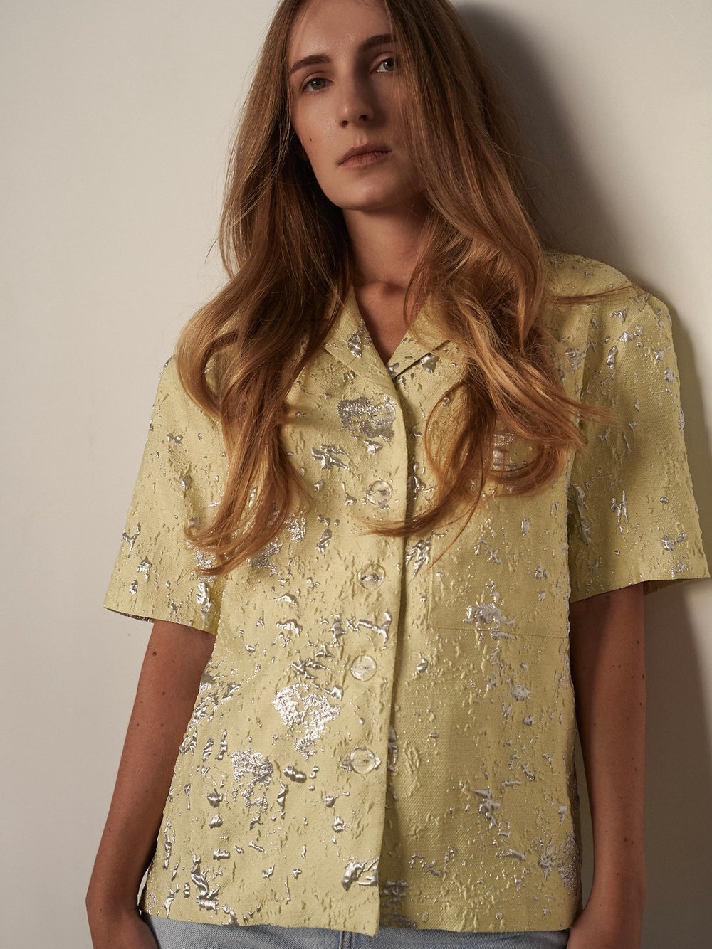 Silver lemon shirt | Abituworld