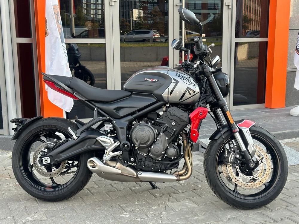 Triumph Trident 660 grey SILVER ICE DIABLO RED 2023 купить у ...