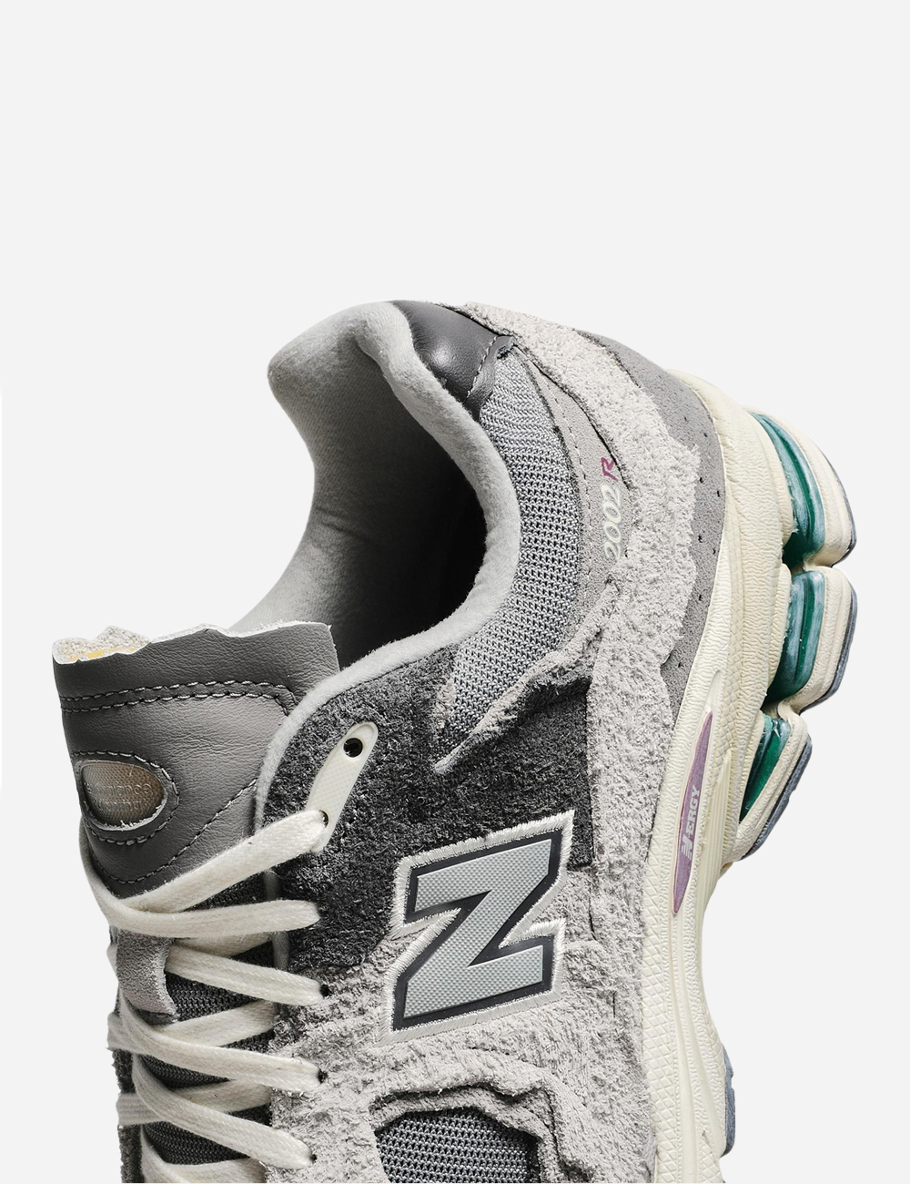 Кроссовки New Balance 2002R Protection Pack Rain Cloud