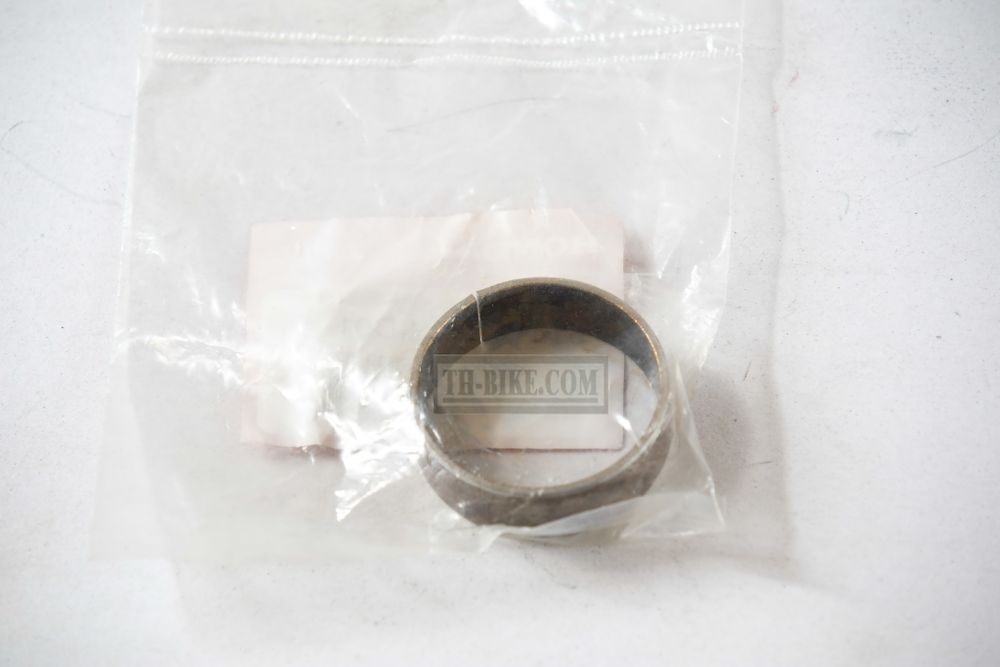 51414-MFN-D01. BUSH, GUIDE