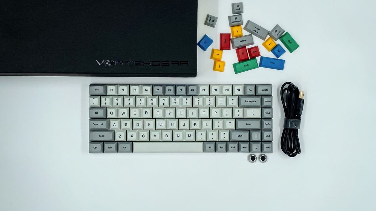 Vortex Race III Cherry MX Clear — купить на сайте профессиональных клавиатур Geekboards
