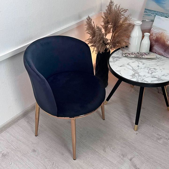 Дизайнерские стулья в магазине StoreForHome.ru